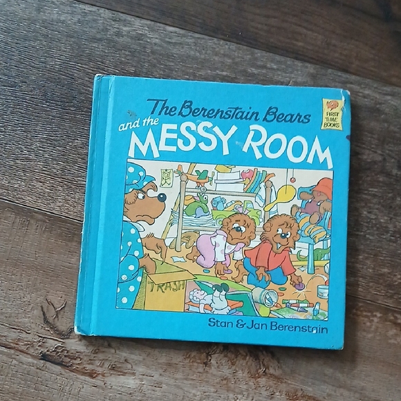 Vintage | Other | The Berenstain Bears And The Messy Room Book | Poshmark